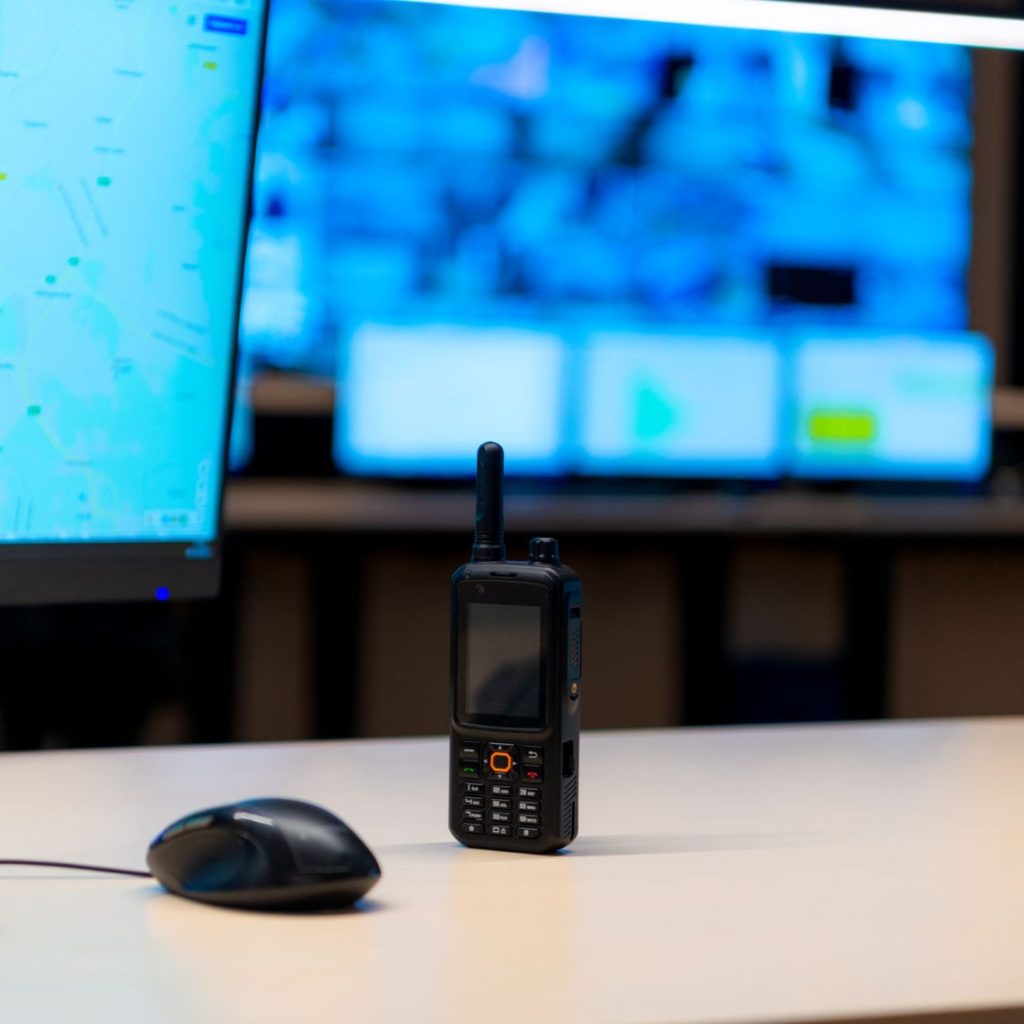 Radio Trunking buat Operasional Industri Lebih Efisien - Primacom ...